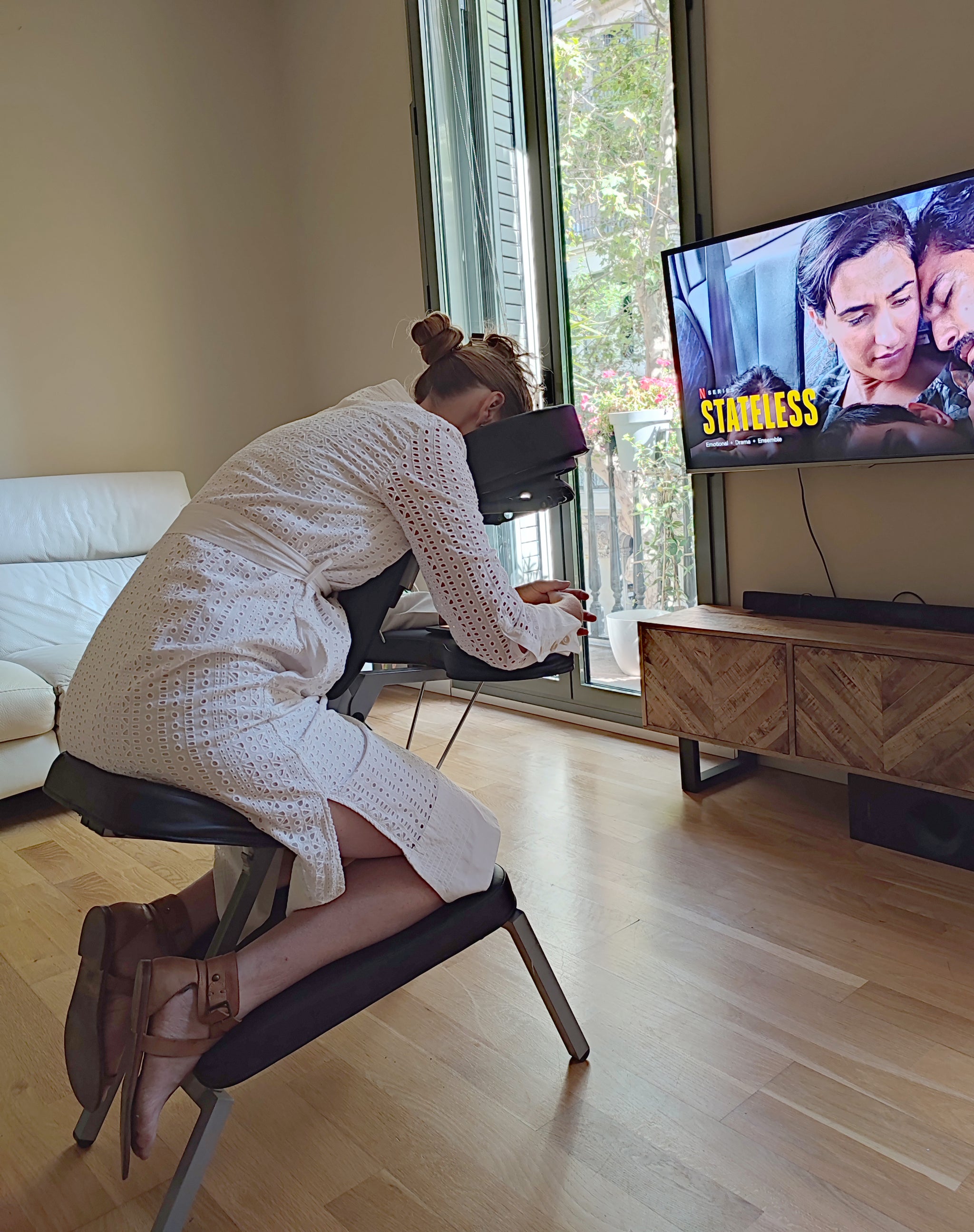 Kneeling & Sitting Day Chair - 3 Week Vitrectomy Rental - Massage Warehouse